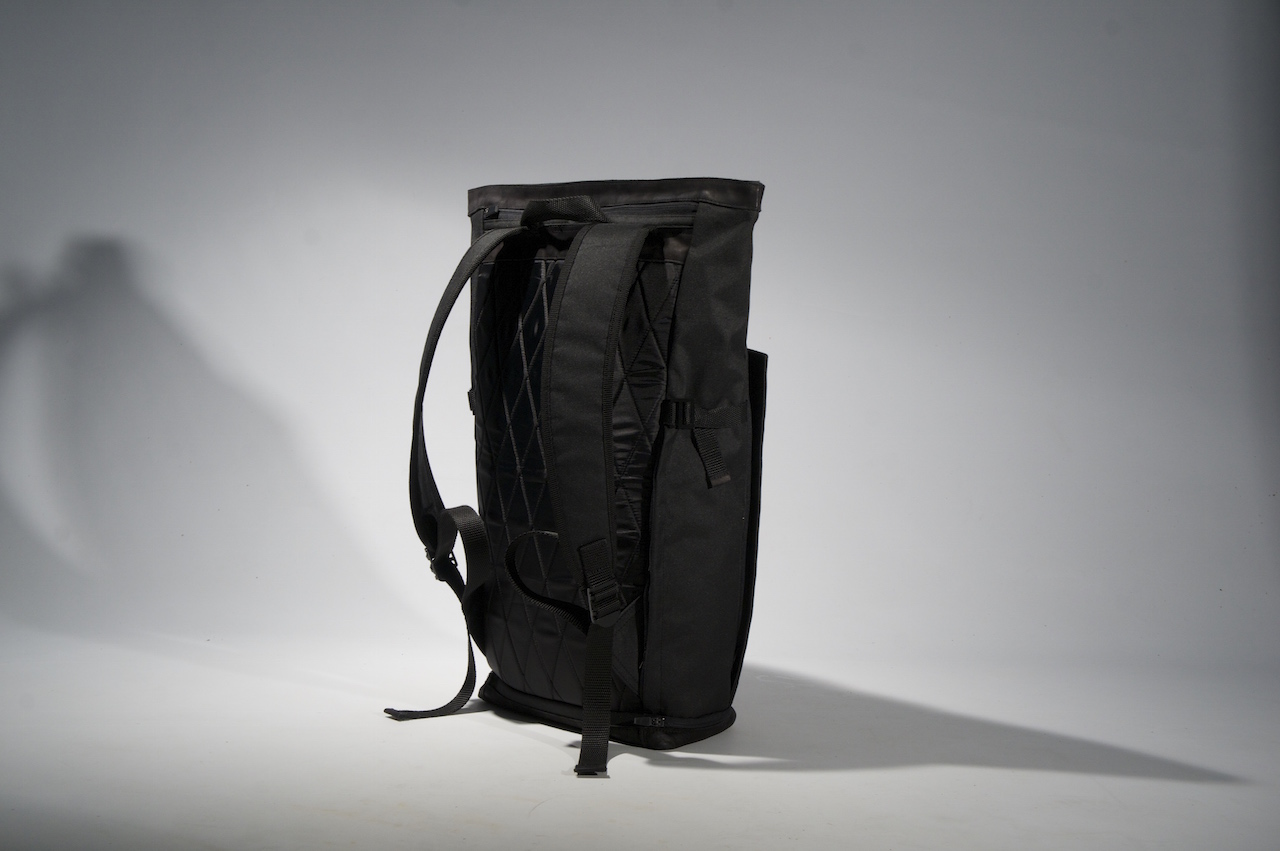 Invisible backpack : le sac à dos urbain ultime - Le blog déco