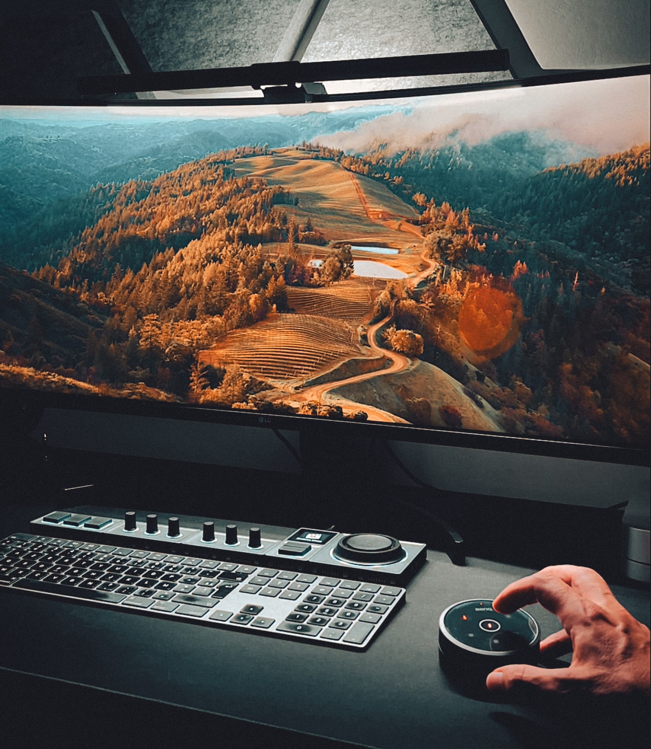 BenQ Screenbar halo : notre avis sur cette lampe de bureau sans fil ...